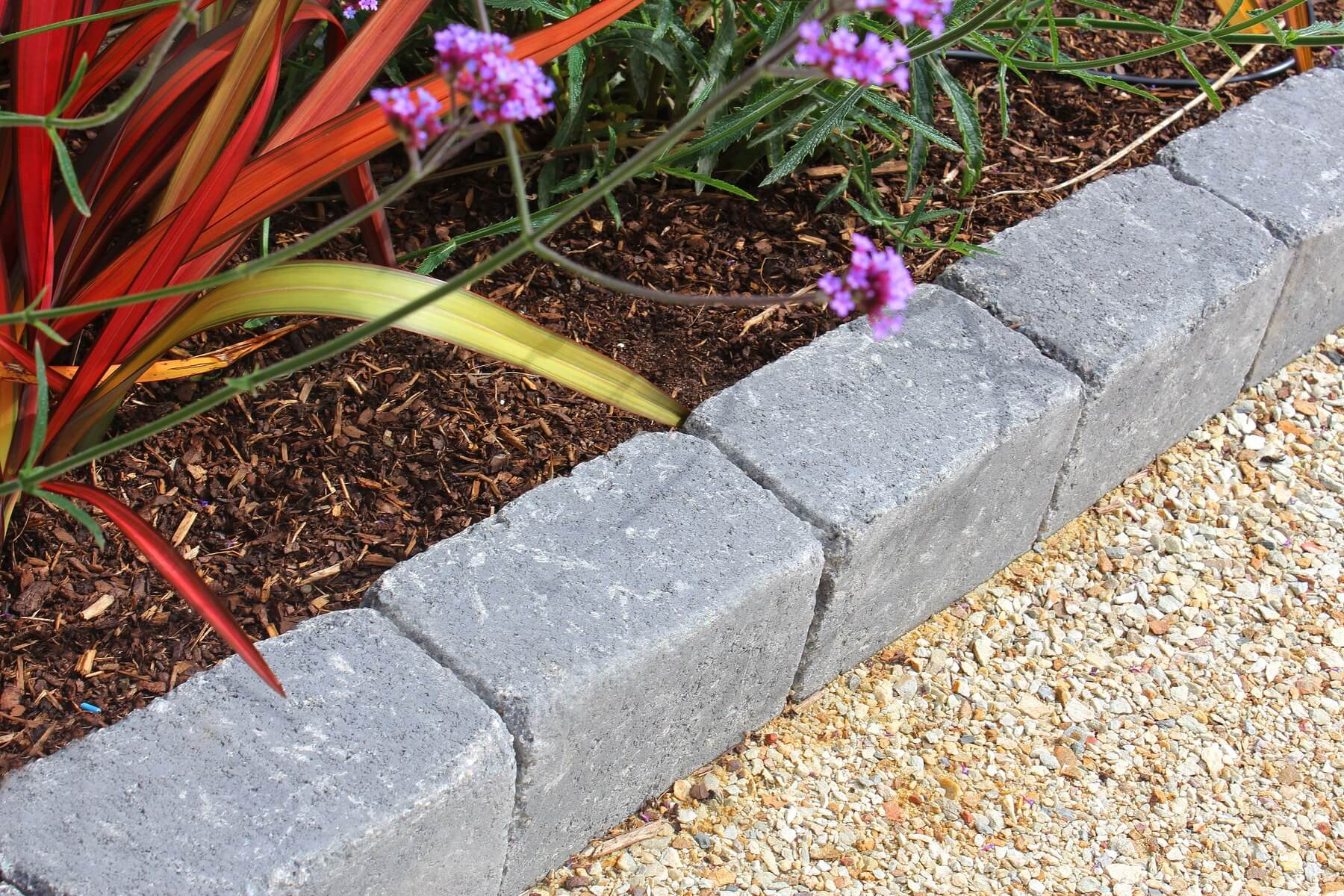 Mellifont Kerb - Kilsaran International